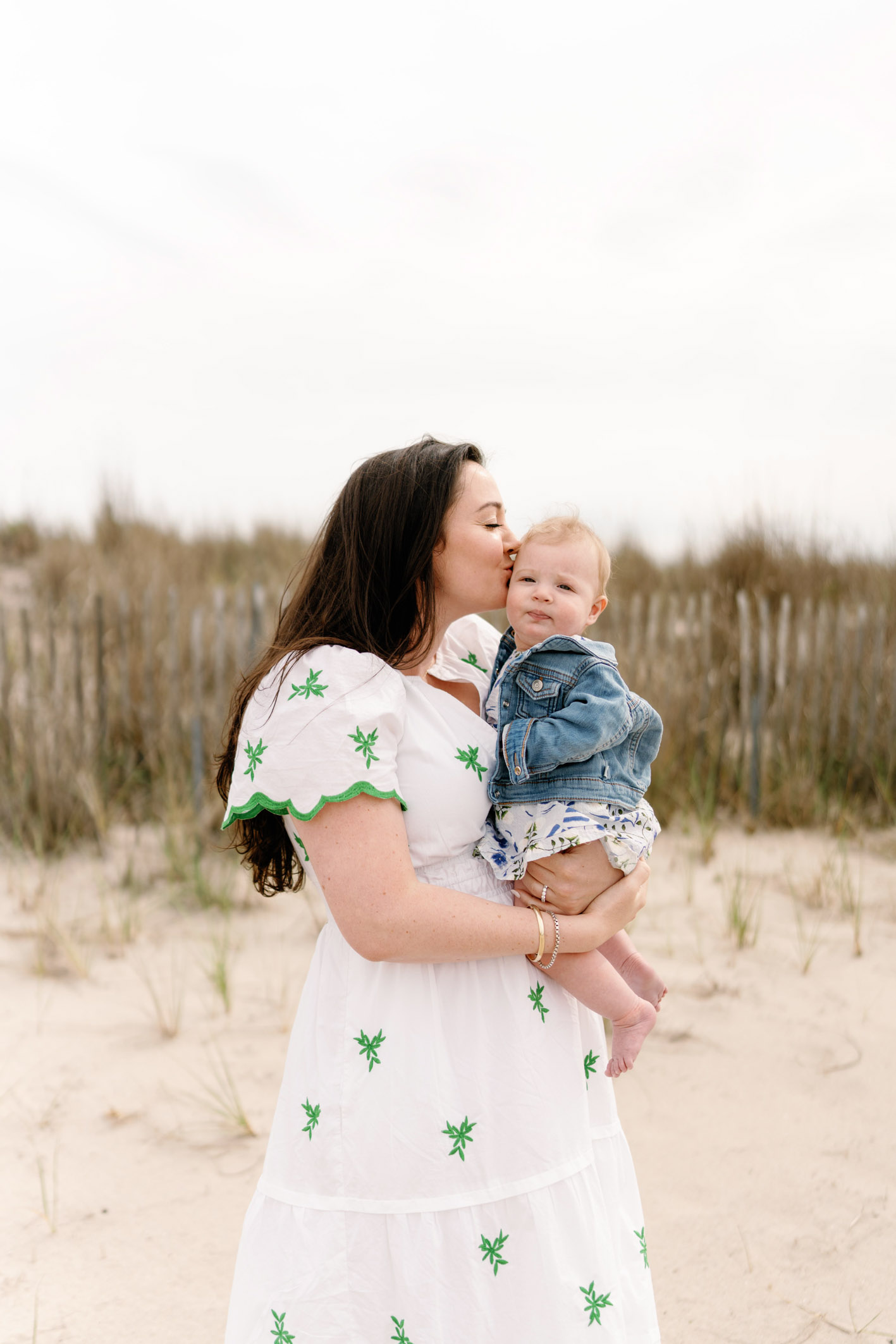 A Breezy Session at Robert Moses: A Sweet Family Beach Session ...
